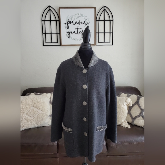 geiger | Jackets & Coats | Geiger 0 Pure Wool Button Up Jacket With Fur ...